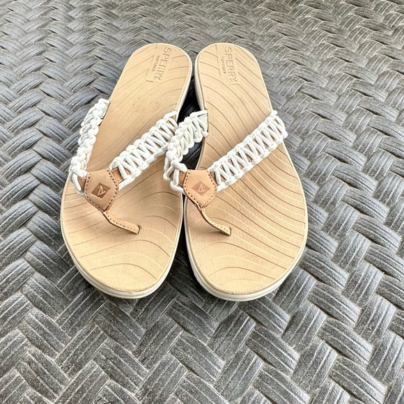 Sperry | Shoes | Sperry Topsider Rope Thong Sandal Womens Size 85 Never ...